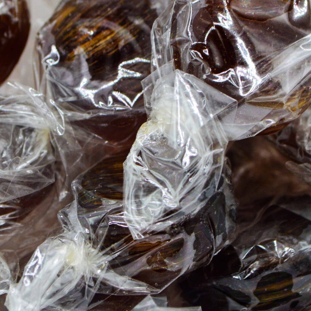 Broncho Busters - 2.75kg Bag - The Welsh Sweetshop｜Wholesale Sweets ...